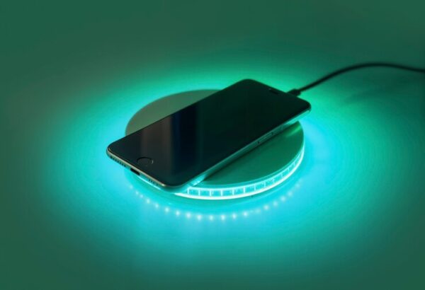 Qi Technologie Einfach Erklärt: So Funktioniert Das Kabellose Laden
